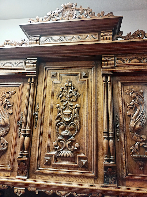 Vitrinen Schränke Kommoden - Royal Classics Stilmöbel