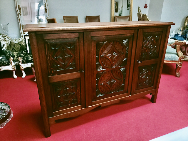 Vitrinen Schränke Kommoden - Royal Classics Stilmöbel